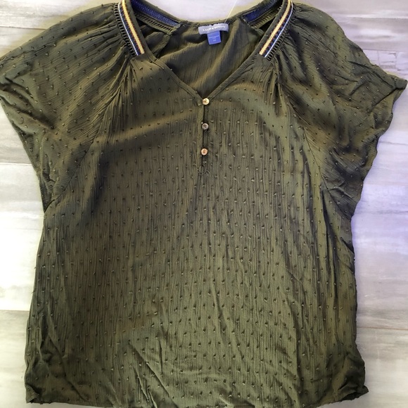 Laura Scott | Tops | Laura Scott Top | Poshmark